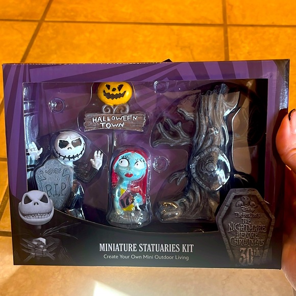 Disney | Other | The Nightmare Before Christmas Miniature Statuaries ...